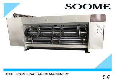 Cina Lo stampatore Slotter di Flexo della prova della polvere muore taglierina con il sistema d'alimentazione di aspirazione del margine anteriore in vendita