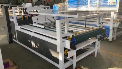 中国 半自動小さい2800カートンのための波形箱のホールダーGluer 販売のため