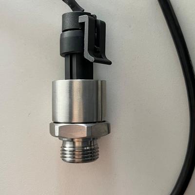 Cina Trasmettitore di livello del liquido UNIVO 24V 5VDC su misura per il monitoraggio dei serbatoi di olio e acqua in vendita
