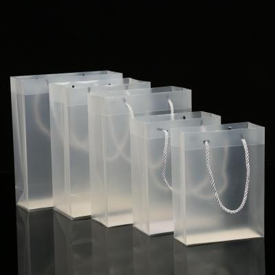 China XYDAN BAG Stock Transparente PP plástico embalagem de presente bolsa de mão congelada 100% Eco Organza Saco de compras para roupas à venda