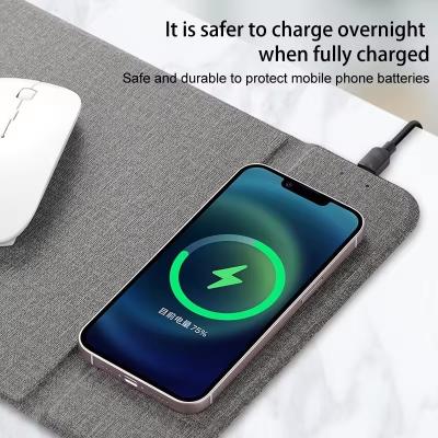 China 220x300x6.5mm PU leeroplader muisblok met draadloos QI snel opladen 15W Te koop