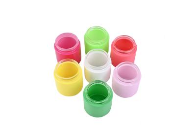 Cina Vaso di vetro dipinto a colori personalizzati antiodori semi-trasparente con tappo di fiammifero Disegno grafico 60ml in vendita