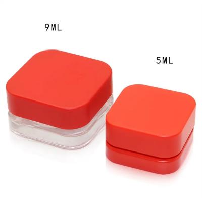 China Vierkante Qube Form 5Ml 9Ml Vierkante Premium Glas Concentra Jar Clear Zwart Wit glazen Pot Met Kind Veilig Deksel à venda