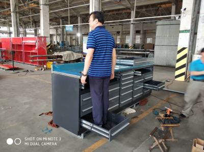 Cina Cassa utensili di rotolamento in ferro e armadietto di stoccaggio completo per organizzazione organizzata del garage in vendita
