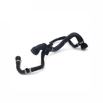 Cina 32224820 Ricambi auto per tubi di raffreddamento del radiatore V60 in vendita