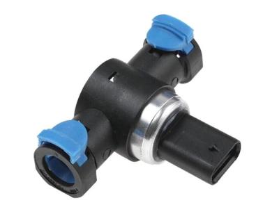 China 32242867 Fuel Pressure Sensor For XC60 S60 XC70 S80 V60 2007-2018 for sale