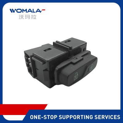 Chine Commutateur de verrouillage de porte gauche 31318989 Pour S60 V60 Cross Country 2.5l 5 cylindres Turbo à vendre