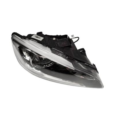 Cina 31420116 Farol alogeno lato destro Per XC60 Migliora la visibilità notturna in vendita