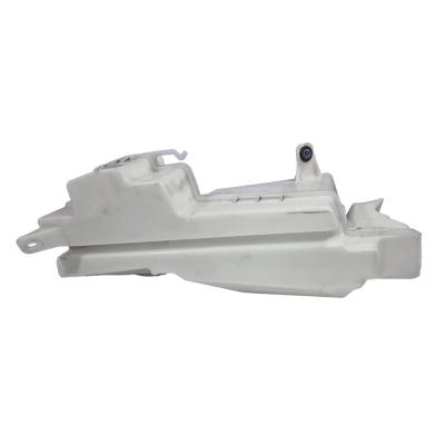 China Washer Fluid Reservoir Front 32328303 Windshield Cleaning System For XC60 XC90 for sale