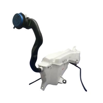 China Washer Fluid Reservoir Front 32328303 Windshield Cleaning System For XC60 XC90 for sale