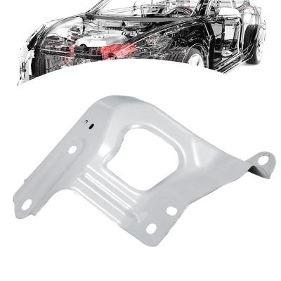 China FEM Bracket Fender Left Side 1504589-S0-A-P para o modelo Y à venda