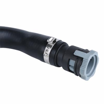 Cina 30636951 entrata di gomma Heater Hose for  S40 2005 2010 2016 in vendita