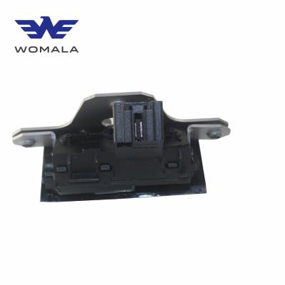 China 31335040 for  XC60 Auto Parts Trunk Lock S40 V60 2002-2022 for sale