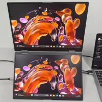 China USB-C Connectivity Foldable Display Dual Screen for High Brightness Applications for sale