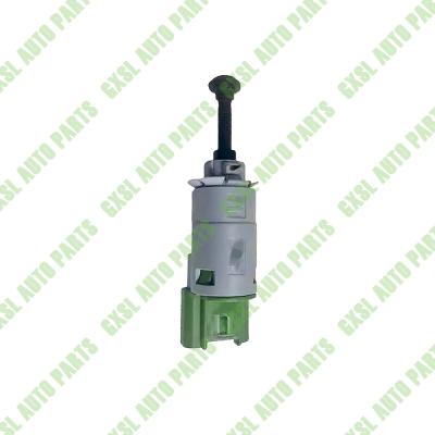 China For Maserati Quattroporte Levante Ghibli 3.0 Brake Light Pedal Switch OEM 670001724 for sale