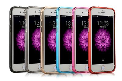 Cina IPhone di alluminio del paraurti del metallo di TPU 6 casse del telefono del metallo con il supporto in vendita