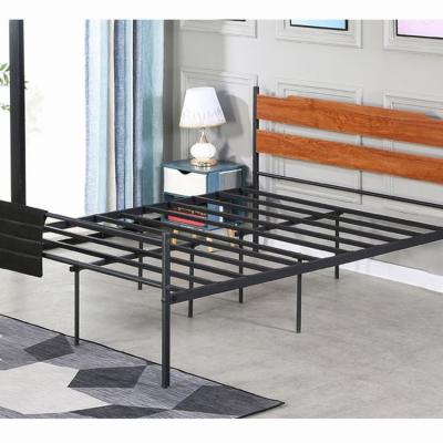 Cina Re solido Size For Apartment dei letti del ferro battuto dei mobili metallici di legno neri semplici di BSCI in vendita