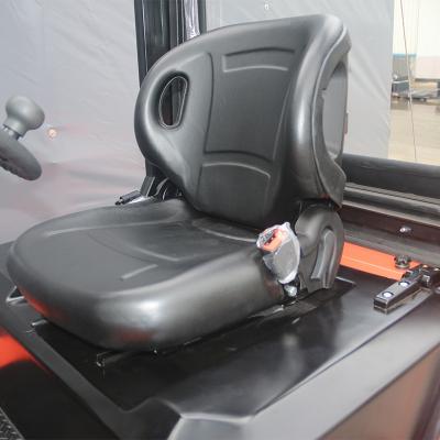 China 2.5 Ton Diesel Powered Forklift  Two Drive Rough Terrain Diesel Forklift Truck 2WD 4WD for sale