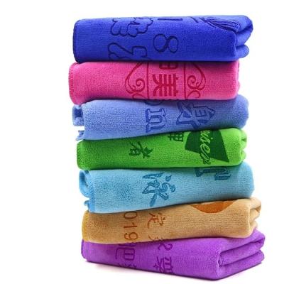 China Custom Fabric Fleece Throw Blankets Super Soft Airline Travel Plain Design for sale