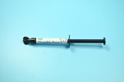 China Dental 2g/ Syringe Visible Light Cure Flowable Composite Liquid Resin in Black's classes Ⅲ and V for sale