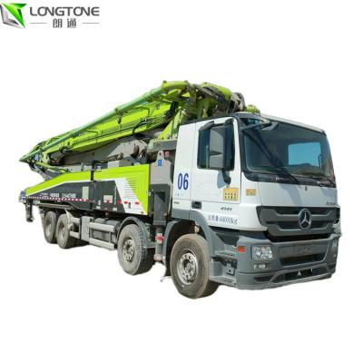 Cina Il camion utilizzato 56 metri ha montato l'asse idraulico 5 della pompa per calcestruzzo	600 L in vendita