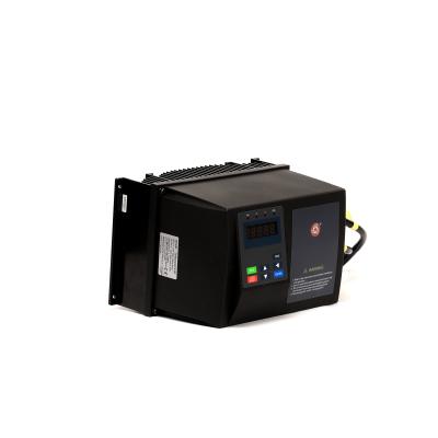 China 3.7kw 5.5kw IP65 IP54 VFD Inverter 220v 380v 5hp 7hp Variable Frequency Drive For Pump for sale