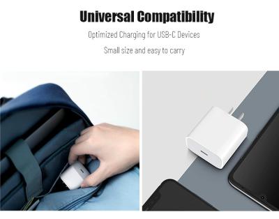 China LCD Wall Charger 20W PD Mini Lightning Type C Adapter Charging 3.0 QC Fast PD Charger for sale
