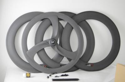 China new arrival Cheap China 700c full carbon tri-spoke wheel 3 spokes carbon bicycle wheels for sale