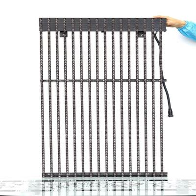 Cina Video parete impermeabile P8.3 6000W/M2 del LED Mesh Curtain Transparent Billboard Pantalla in vendita