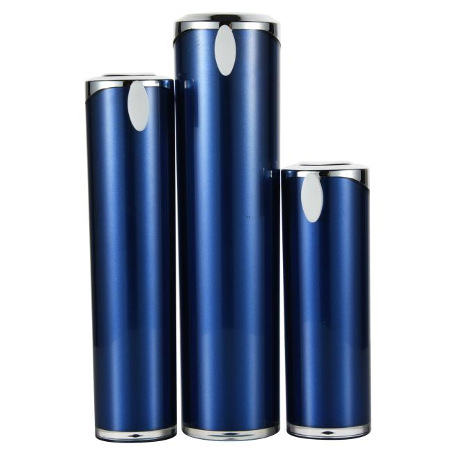 White cosmetic spray pump bottle