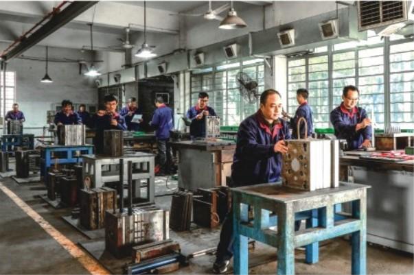 Quality inspection of spray pumps