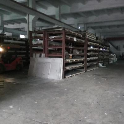 China Cold Rolled 304 316L Stainless Steel Plate In Width 1.5 - 2.0 Meters Finish 2B with Film for sale