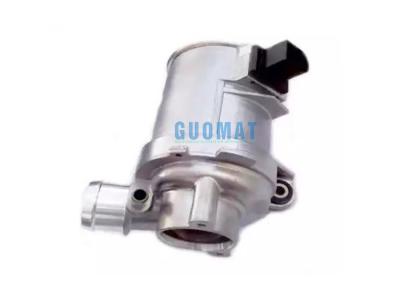 Cina Pompa idraulica elettrica W205 W213 E250 OM274 A2742032702 A2742000207 A2742000207 della classe di Mercedes E in vendita
