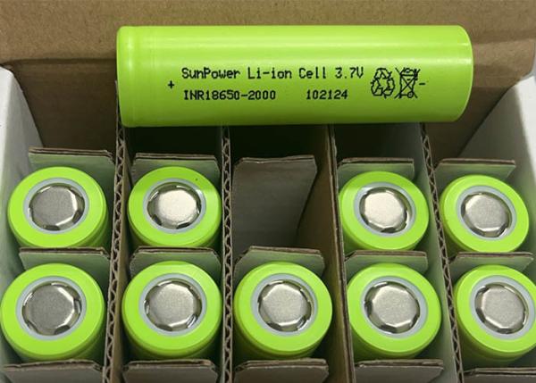 Quality SunPower 18650 2000mAh 20A Rechargeable Lithium Ion Battery Cell 3.7V Li-ion Batteries For Electric Tool for sale