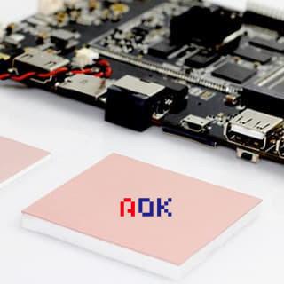 China 100x100x1mm SSD Thermisch Stootkussen, Stootkussens van de Silicone de thermaal Geleidende Interface Te koop