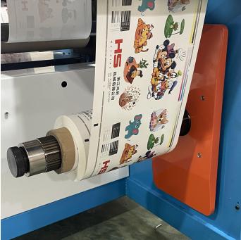 roll to roll pre coating film Laminating machine oil pressure constant temperature heating electromagnetic heating