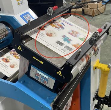 Quality Roll To Roll Pre Coating Film Laminating Machine Oil Pressure Constant for sale