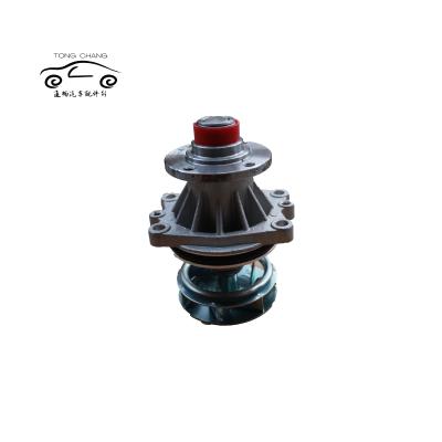 Cina 11511433828 Pompa d'acqua per auto originale BMW E39 Pompa d'acqua ad alte prestazioni in vendita