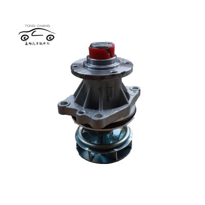 Cina 11511433828 Pompa d'acqua per auto originale BMW E39 Pompa d'acqua ad alte prestazioni in vendita