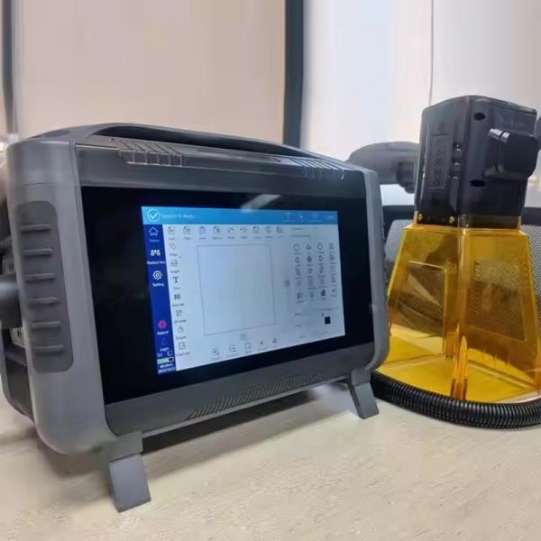 Quality Battery powered MAX JPT handheld portable mini 20w 30w fiber laser marking for sale