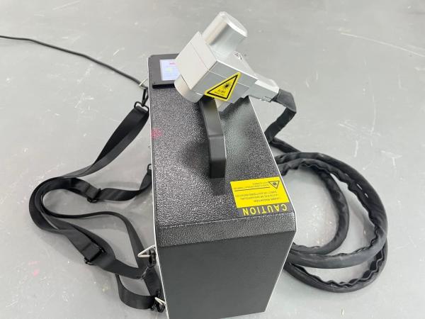 Quality Portable 200w 300w 500w 1000w Pulsed Laser Cleaning Machine for Wood Paint Stone for sale