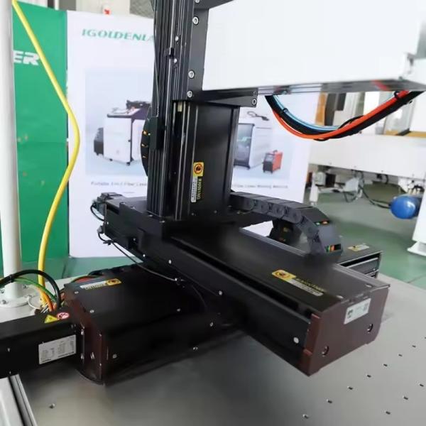 Quality Fiber Laser Welding Equipment 1000w 1500w 2000w 4 Axis Adjustable Wobble for sale