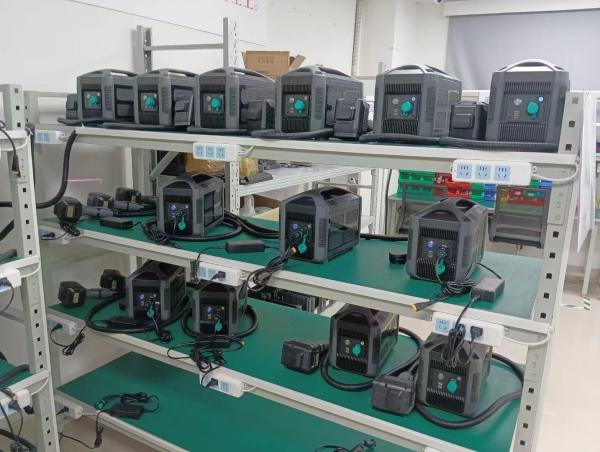 Quality Portable Fiber Laser Marking Machine 20w 30w Mini Handheld Engraving Machine for sale