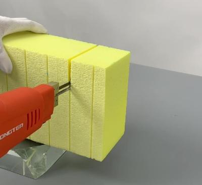 Cina Cordless Handheld Heat Cutter For Cutting Foam With Battery Pack in vendita