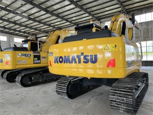 Quality PC200-8 Used Komatsu Excavator Original Japan Maintainable Second Hand Diggers for sale