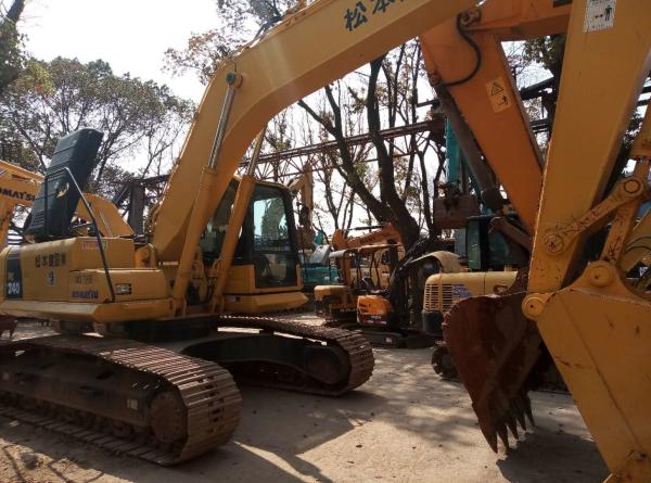 Quality Originla Color Used Komatsu Excavator PC240-8 Used Crawler Excavator for sale