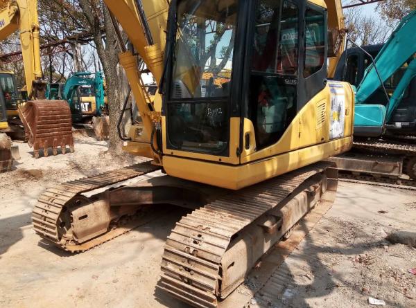 Quality Originla Color Used Komatsu Excavator PC240-8 Used Crawler Excavator for sale