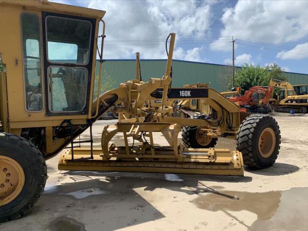 Quality CAT 160K Used Motor Grader High Efficiency Used Caterpillar Motor Grader for sale