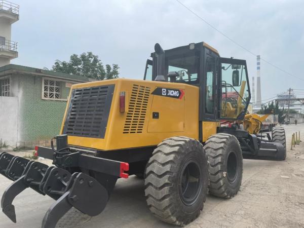 Quality High Speed XCMG GR215 Second Hand Grader Fuel Efficiency For Construction for sale