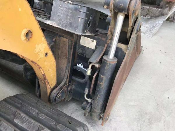Quality CAT 247B2 Second Hand Skid Steer Loaders Long Lasting CAT Skid Steer Loader for sale